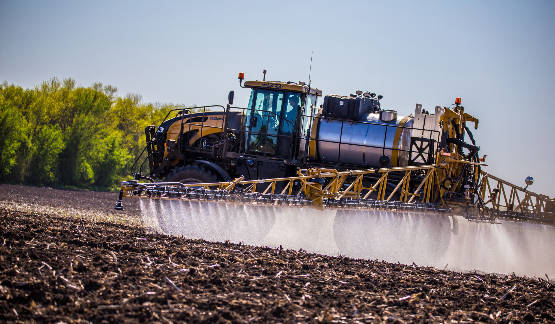 New RoGator C Series - AGCO FarmLife